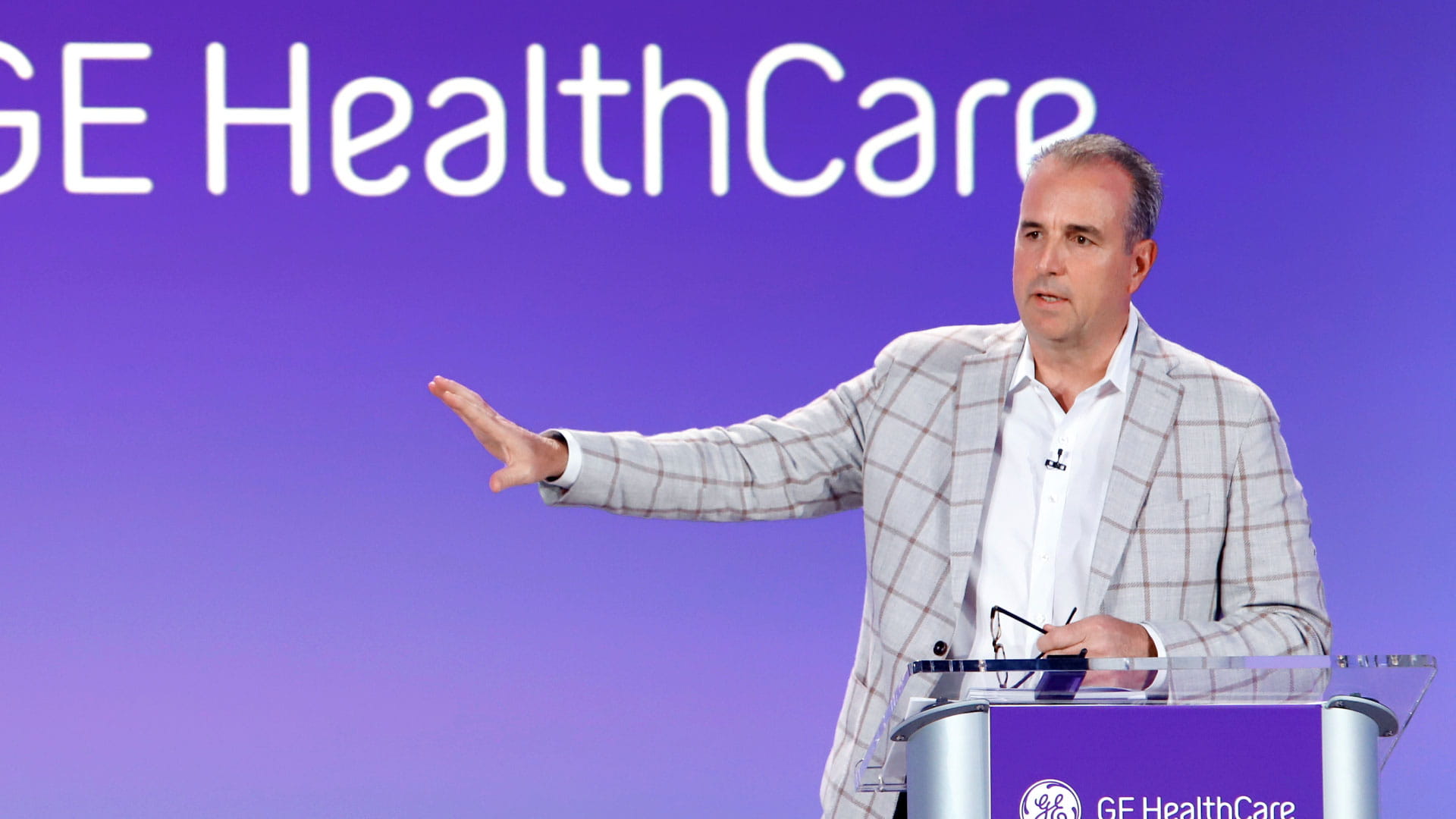 Reshaping Healthcare | Spring/Summer 2024 Kellogg Magazine