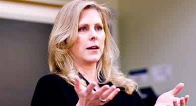 Buffett biographer reveals the real ‘Oracle of Omaha’ - Kellogg School ...
