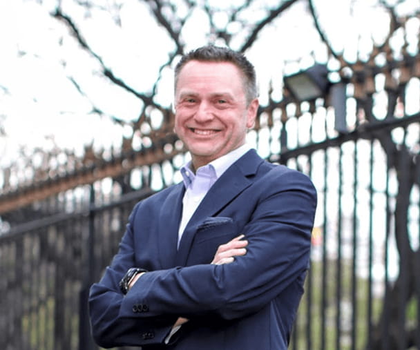 Faculty in focus: Marketing and AI with Jim Lecinski | Kellogg School ...