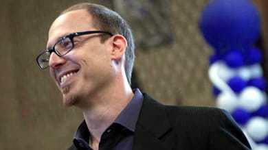 The power of the pecking order - Kellogg School of Management